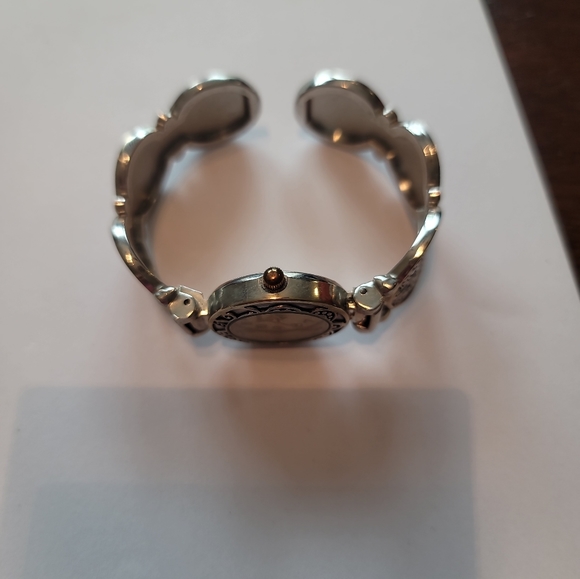 Geneva | Accessories | Geneva Vintage Womens Open Cuff Watch | Poshmark